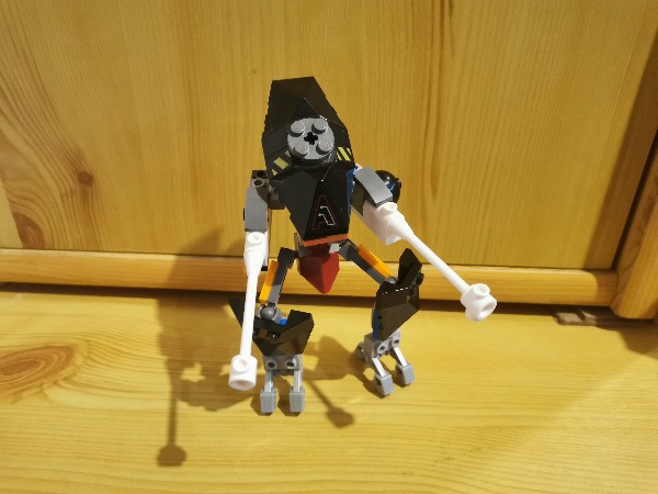 LEGO MOC Sci-Fi attack drone by McMOC | Rebrickable - Build with LEGO