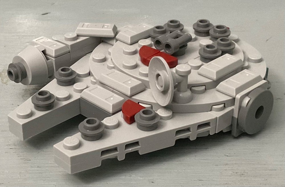 LEGO Set 30708-1 Millennium Falcon Mini-Build (2025 Star Wars ...