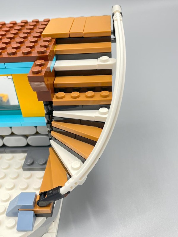 Review: 41756-1 - Holiday Ski Slope and Café | Rebrickable - Build with ...