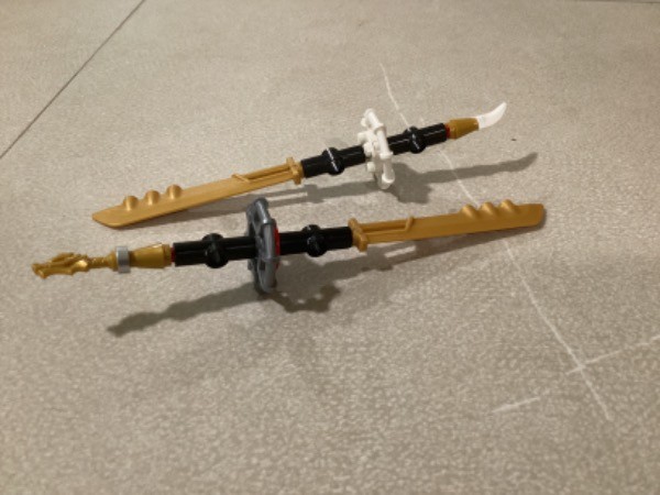 LEGO MOC Mech Part 1 swords by Breeks | Rebrickable - Build with LEGO