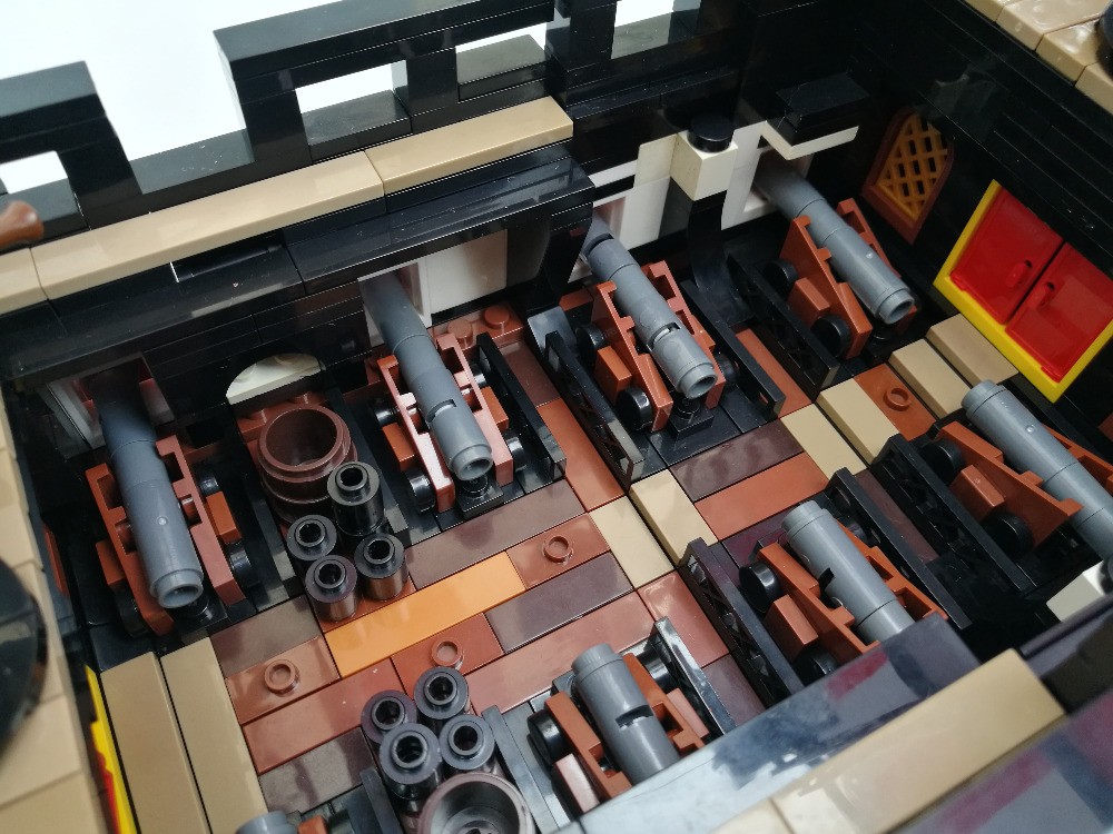 LEGO MOC BARRACUDA by Marooned_Marin | Rebrickable - Build with LEGO