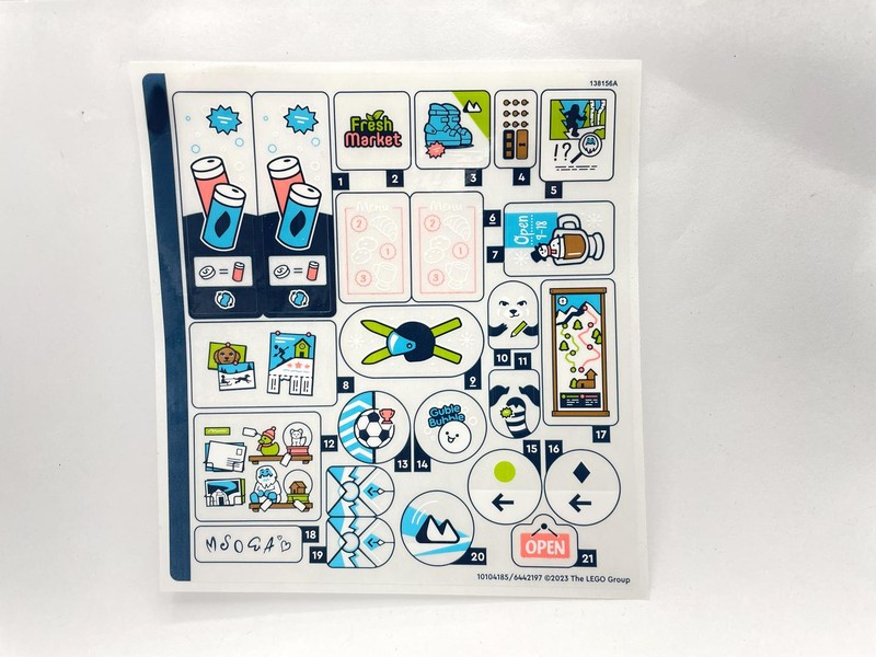 Review: 41756-1 - Holiday Ski Slope and Café | Rebrickable - Build with ...