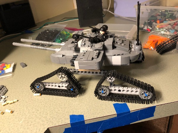 LEGO MOC 'Goliath' futuristic tank by Camobricktape | Rebrickable ...