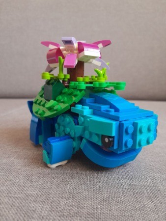 LEGO MOC 31136 Venusaur (Pokemon) by Mmonk13 | Rebrickable - Build with ...