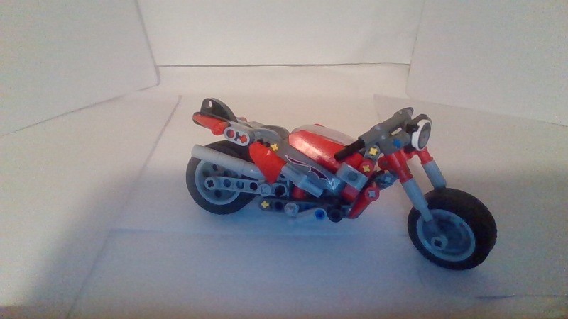 LEGO MOC Mini Motorbike by lohere | Rebrickable - Build with LEGO