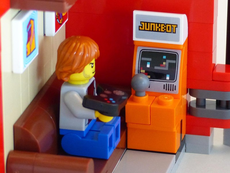 Review: 40805 - Arcade Machine | Rebrickable - Build with LEGO