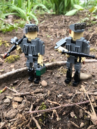 LEGO MOC Brick Built Soldiers by Camobricktape | Rebrickable - Build ...