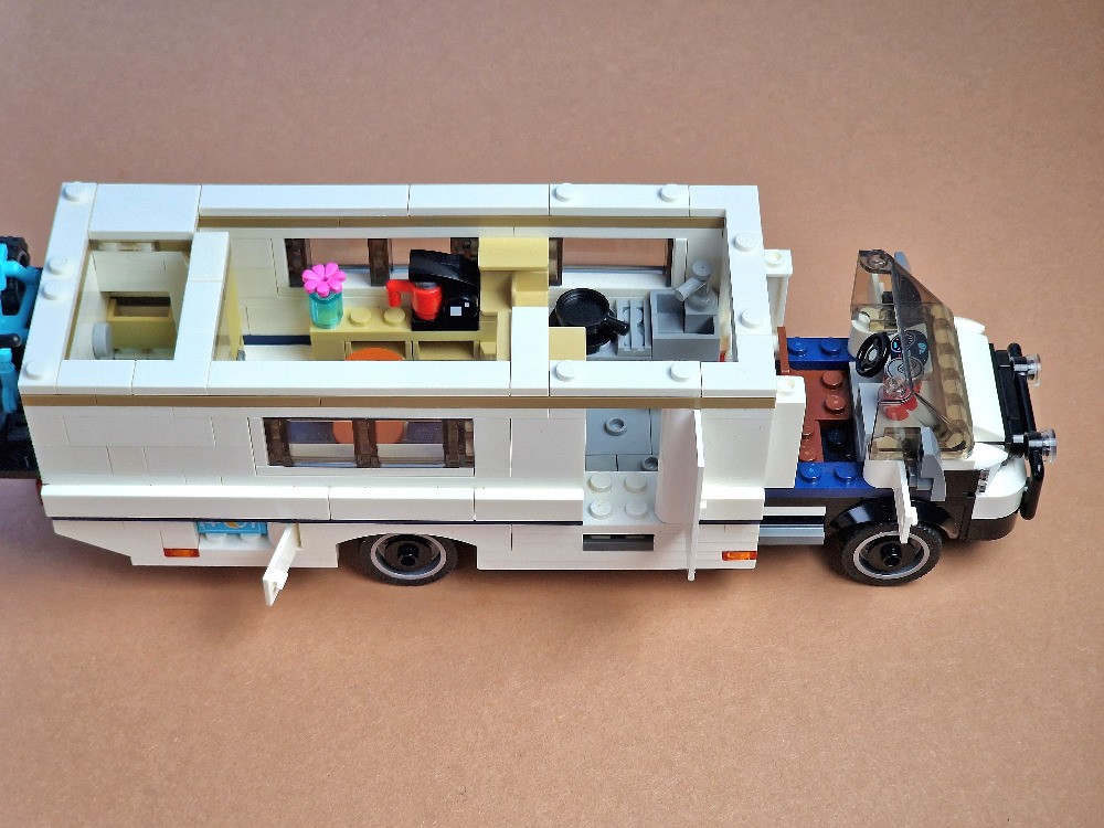 LEGO MOC-226140 CamperVan With Canopy by nevertooold68 | Rebrickable ...