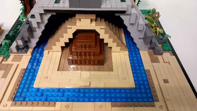 LEGO MOC Mesoamerican Temple, or: then and now in Mesoamerica (Part 1 ...