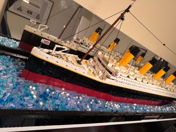 LEGO MOC-167726 Display Base for Titanic by bricksntonic | Rebrickable ...