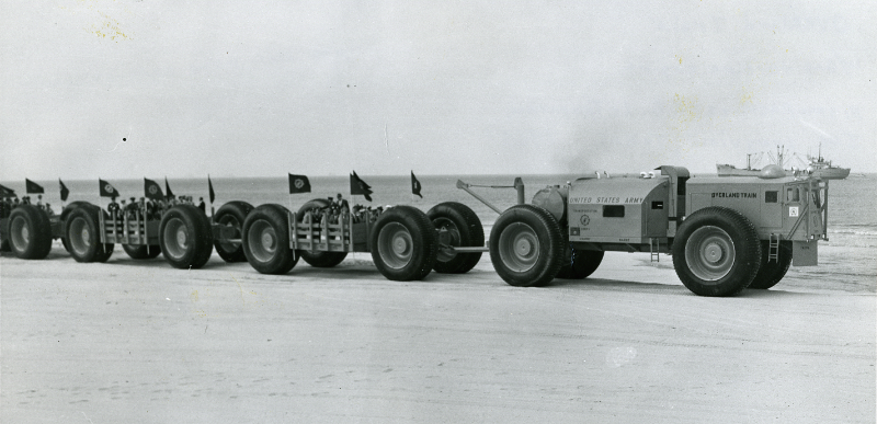 LEGO MOC LCC-1 Sno-Train - Minifig Scale by Bricksota | Rebrickable ...