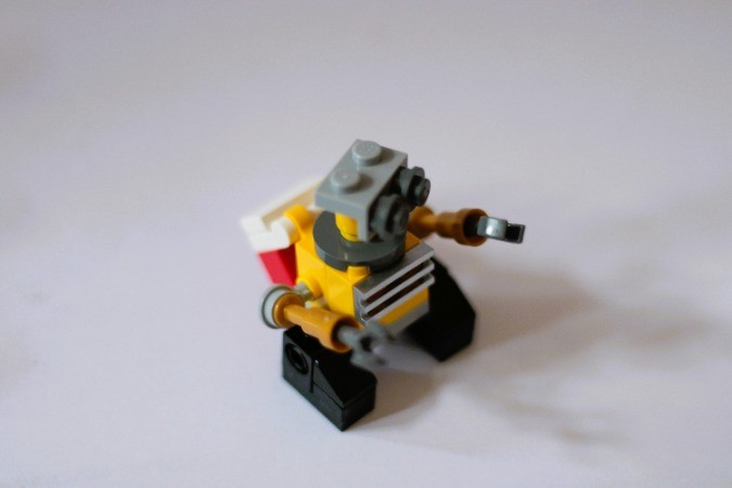 LEGO MOC-178437 Minifigure Scale Wall-E by btvc4t3 | Rebrickable ...