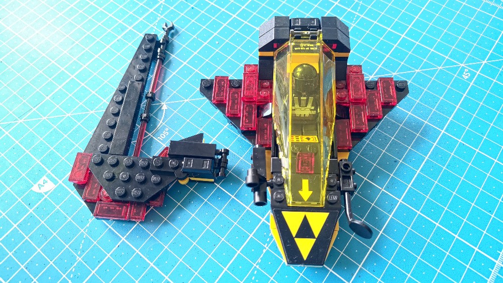 LEGO MOC Blacktron BX-9 "Buzzard" by Brick_Lizard | Rebrickable - Build ...