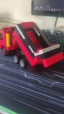 LEGO MOC Dumptruck by Brotmeister | Rebrickable - Build with LEGO