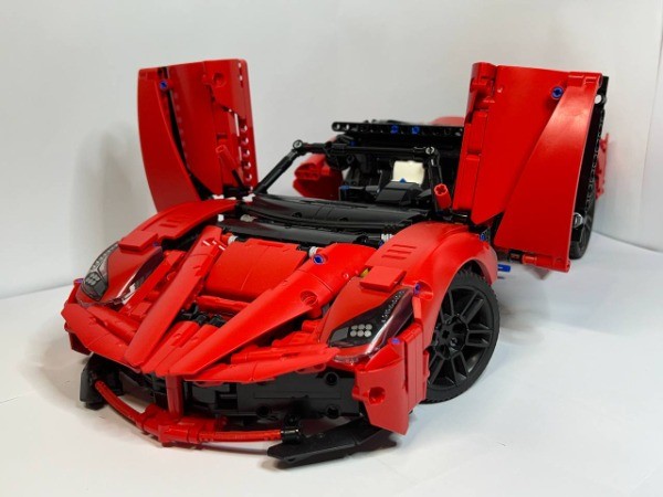 LEGO MOC-193609 42125 Ferrari LaFerrari - 1:10 - alternate build by ...