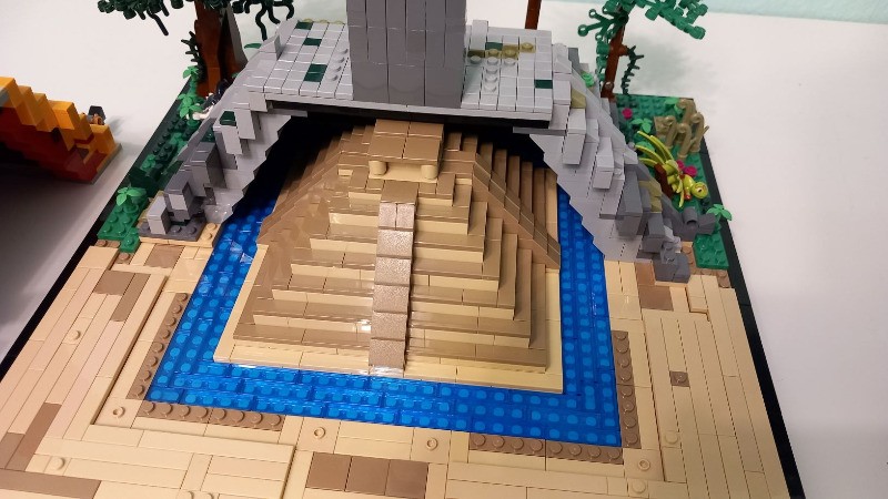 LEGO MOC-151081 Mesoamerican Temple, or: then and now in Mesoamerica ...