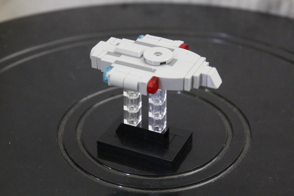 LEGO MOC-223122 Defiant Class by D10MegasXLR | Rebrickable - Build with ...