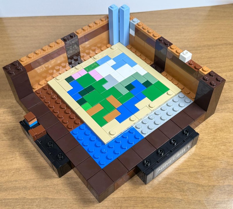 Review: 21265-1 - The Crafting Table | Rebrickable - Build with LEGO