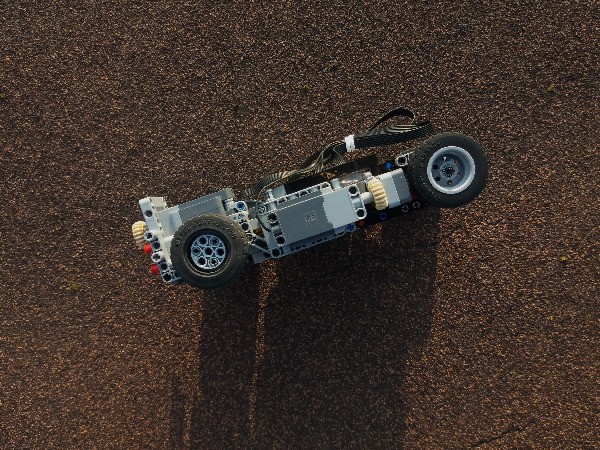 LEGO MOC COMPACT 4X4 CHASSIS (DIFF and low centre of gravity) by ...