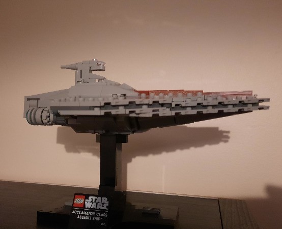 LEGO MOC-208930 Midi-Scale Acclamator Overhaul - 75404 Modification by ...