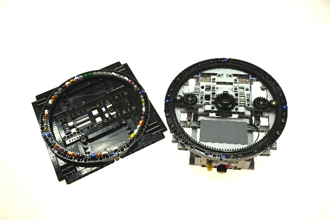 LEGO MOC Motorized turntable by technic_Franz | Rebrickable - Build ...