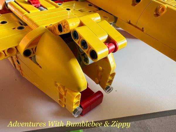 LEGO MOC-144118 42152 Conwing L-16 "Seaduck" - alternate build by ...