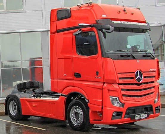 LEGO MOC-217336 Red Mercedes-Benz Actros (Lego City Version) by ...