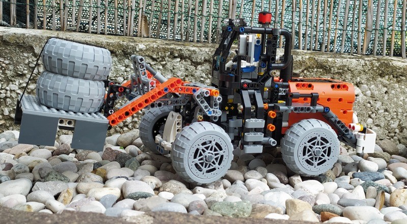LEGO MOC-182362 42180 - FrontEndLoader by ale0794 | Rebrickable - Build ...