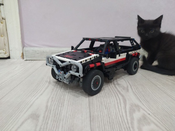 LEGO MOC Hill Climber Y60 by kovchenkovskiy | Rebrickable - Build with LEGO