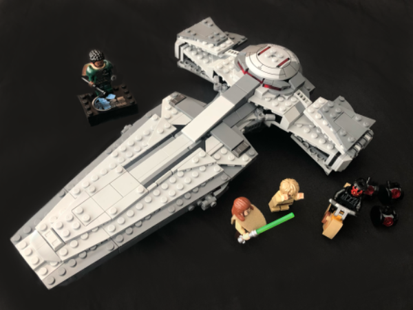 LEGO MOC Sith Infiltrator - Alternate Build of 2024 Sith Infiltrator ...