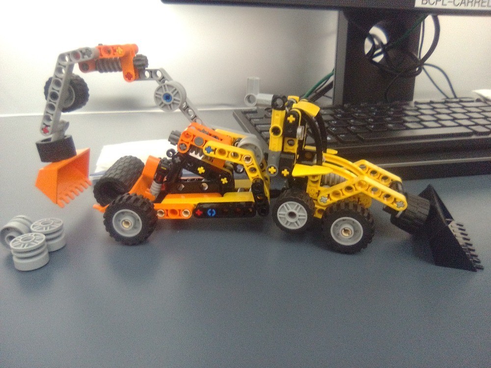 LEGO MOC-224150 Articulated backhoe (technic 42197 + 2x 30710 combined ...