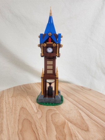 LEGO MOC-203594 Lego Christmas Street Clock MOC - Winter Village Advent ...