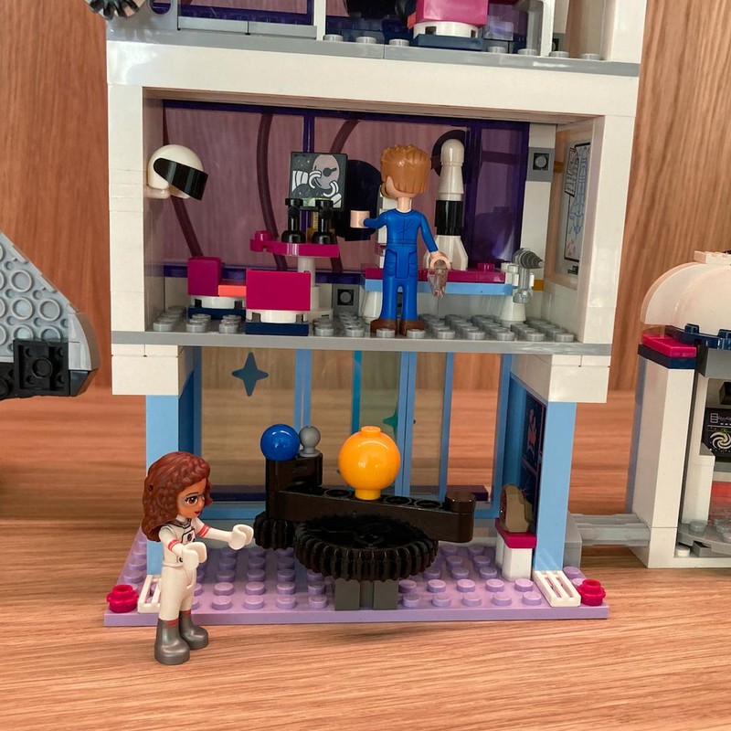 Review: 41713-Olivia's Space Academy | Rebrickable - Build with LEGO