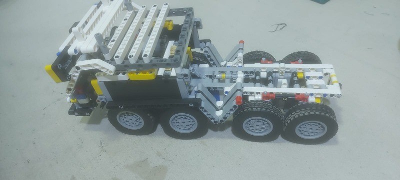 LEGO MOC MAZ-537 by Stinkwell Exhaust Creations | Rebrickable - Build ...
