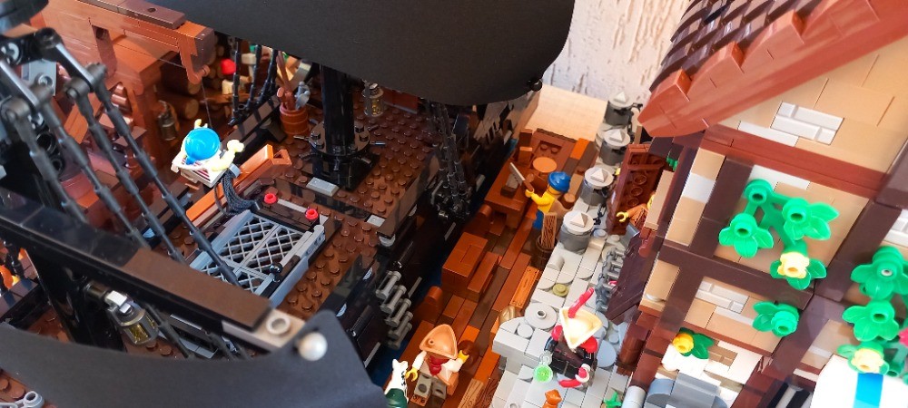 LEGO MOC-160014 Pirate Caribbean Shipyard by Massenzio | Rebrickable ...