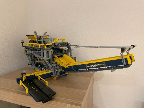 LEGO MOC mobile Hopper Feeder Conveyor Belt Förderband by Ironmax ...