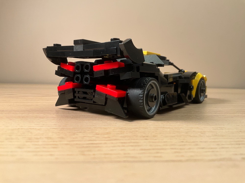 LEGO MOC (76924) Bugatti Bolide by NimilesBot | Rebrickable - Build ...