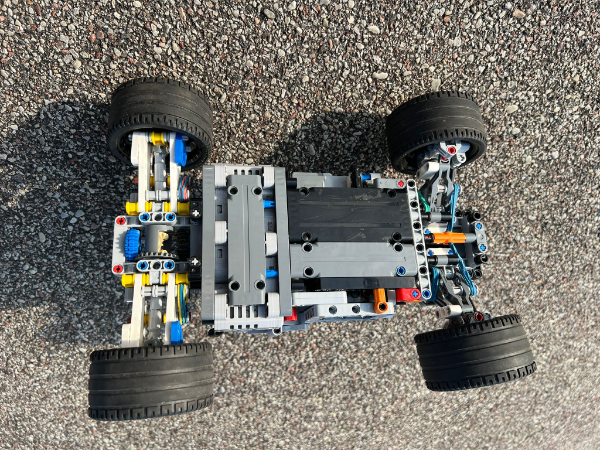 LEGO MOC-193142 FAST RC CHASSIS RWD by TECHNIC_RC_GARAGE | Rebrickable ...
