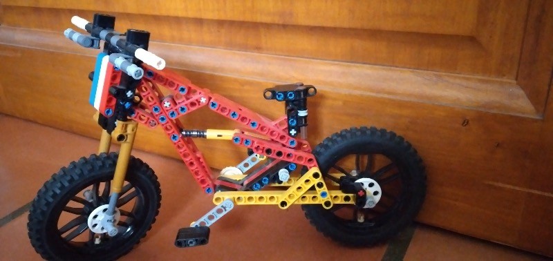 LEGO MOC Mountain Bike - VTT DH by gamethunder5440 | Rebrickable ...