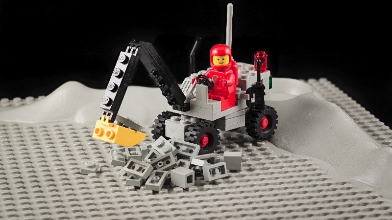 LEGO MOC Classic Space Excavator by PeterRT | Rebrickable - Build with LEGO