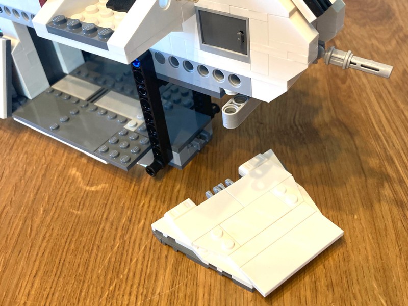 MOC Review: MOC-158319 - Republic Gunship LAAT | Rebrickable - Build ...