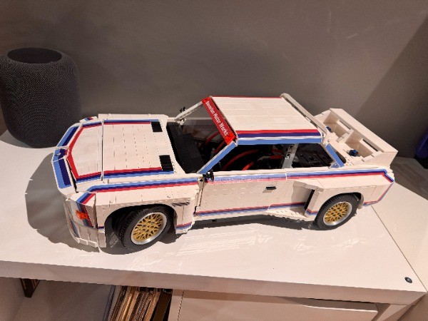 LEGO MOC BMW 3.0 CSL IMSA 1975 - 1:8 by GoldenBrickDesign | Rebrickable ...