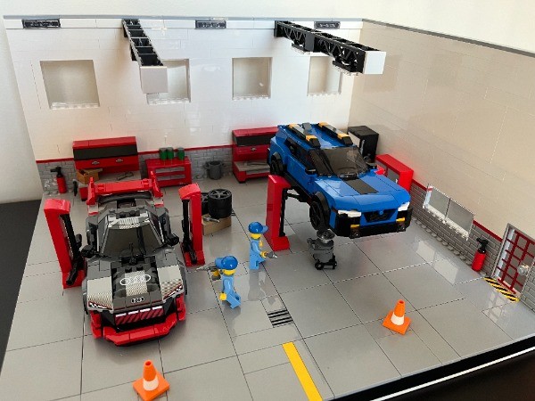 LEGO MOC-189393 Speed Champions Car Workshop Diorama Foundation by ac ...