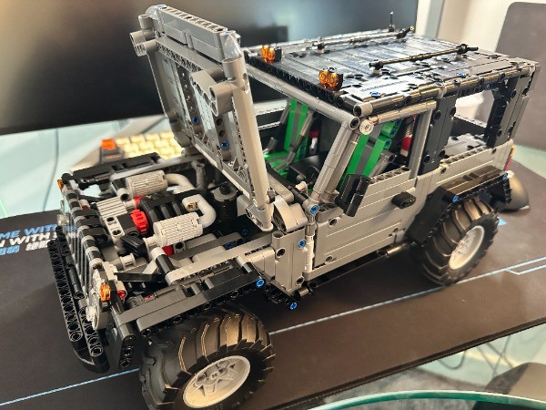 LEGO MOC 3-in-1 42129 C model pack by gyenesvi | Rebrickable - Build ...