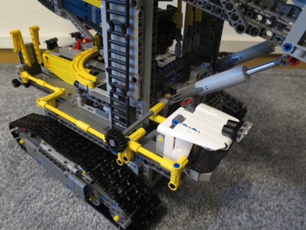 LEGO MOC Lego 42055 Bucket Wheel Excavator MOD - Higher Performance and ...