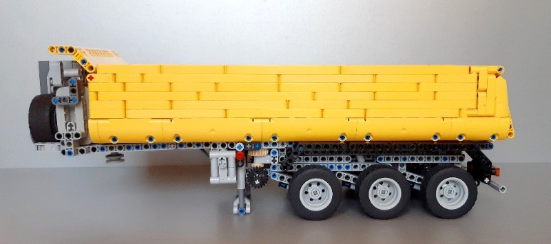 LEGO MOC-203809 Tipper Semi Trailer by Bortnick | Rebrickable - Build ...