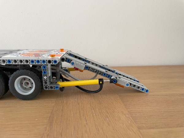 LEGO MOC car transporter by Oli422 | Rebrickable - Build with LEGO