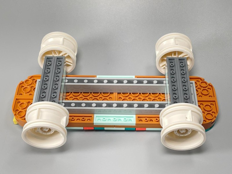 Review: 31148-1 - Retro Roller Skate | Rebrickable - Build with LEGO