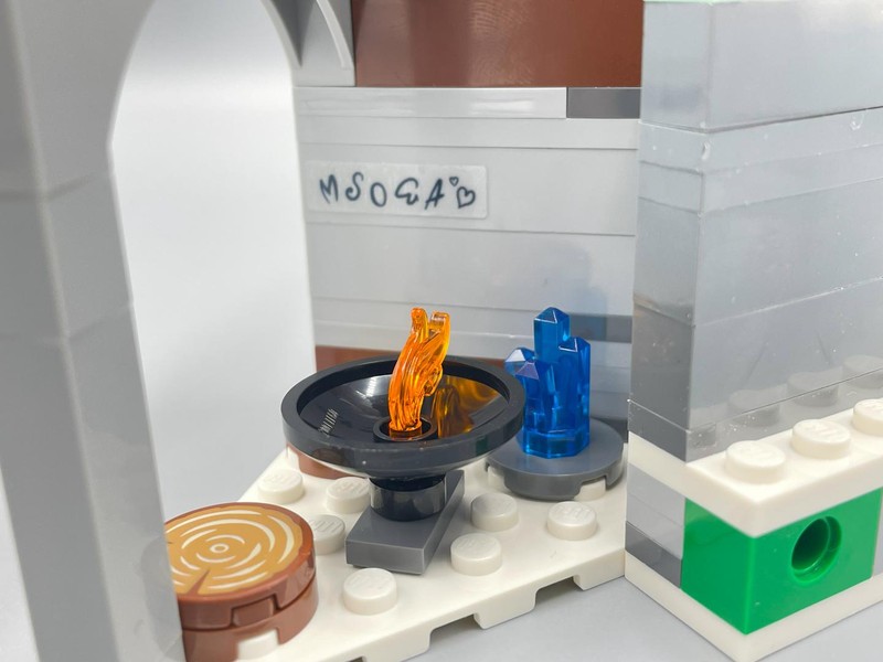 Review: 41756-1 - Holiday Ski Slope and Café | Rebrickable - Build with ...