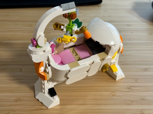 LEGO MOC 31133 Swing Crib & Armchair by zengogobrick | Rebrickable ...